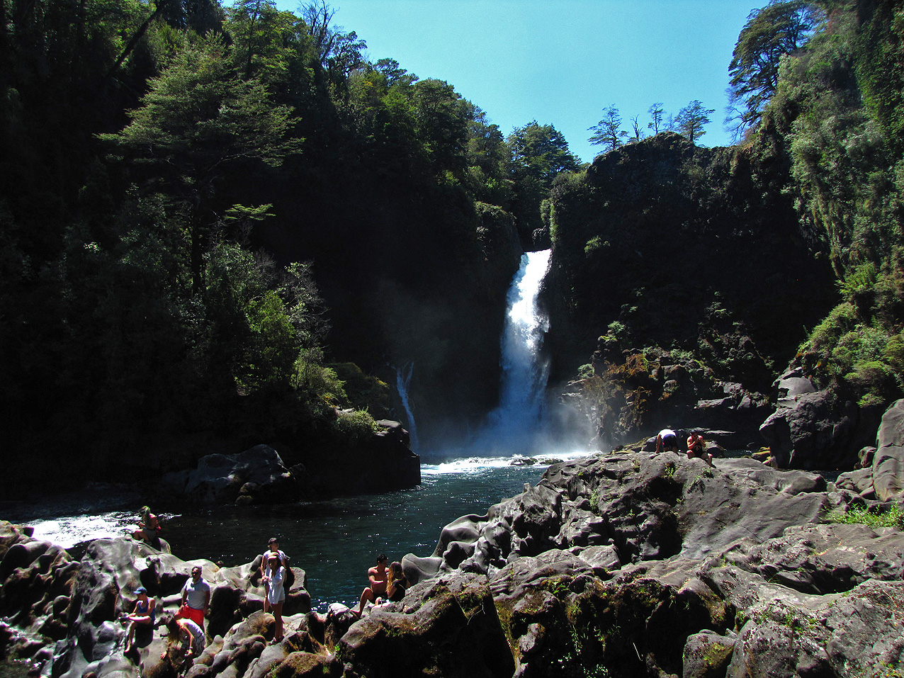 Reserva Biológica Huilo Huilo - Truful - Salto del Huilo Huilo ...