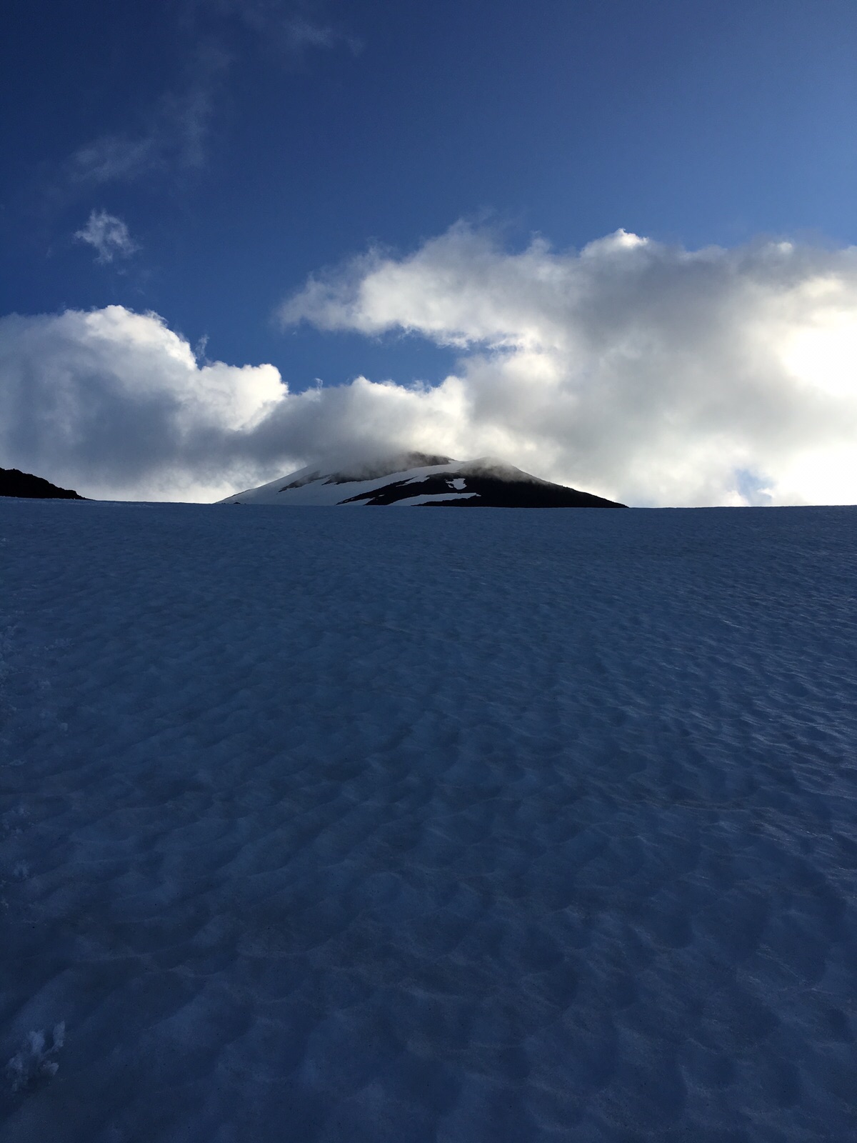 Galería Volcán Antuco - Andeshandbook