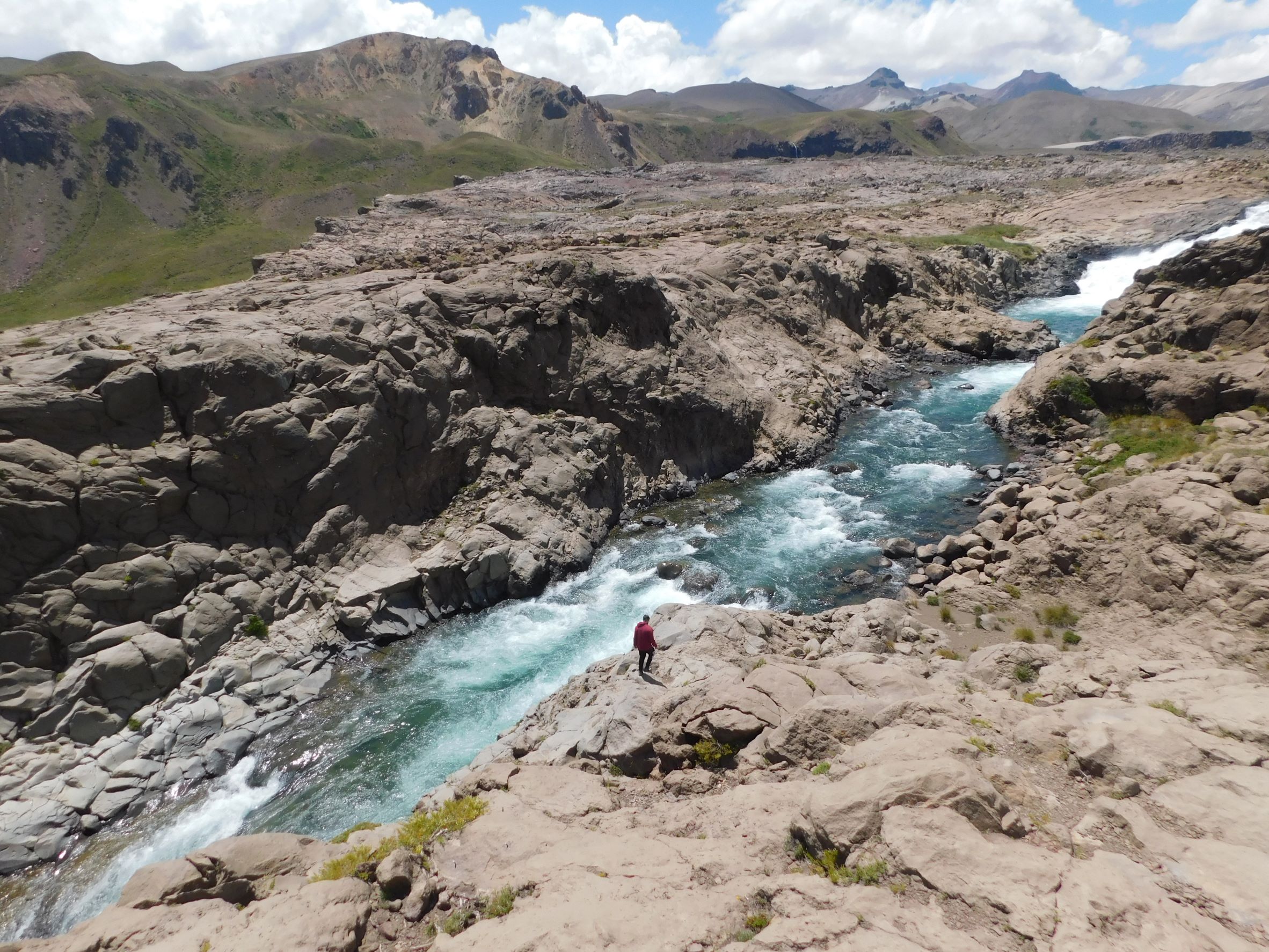 Paso Pehuenche - Mirador de la Cascada Invertida - Andeshandbook