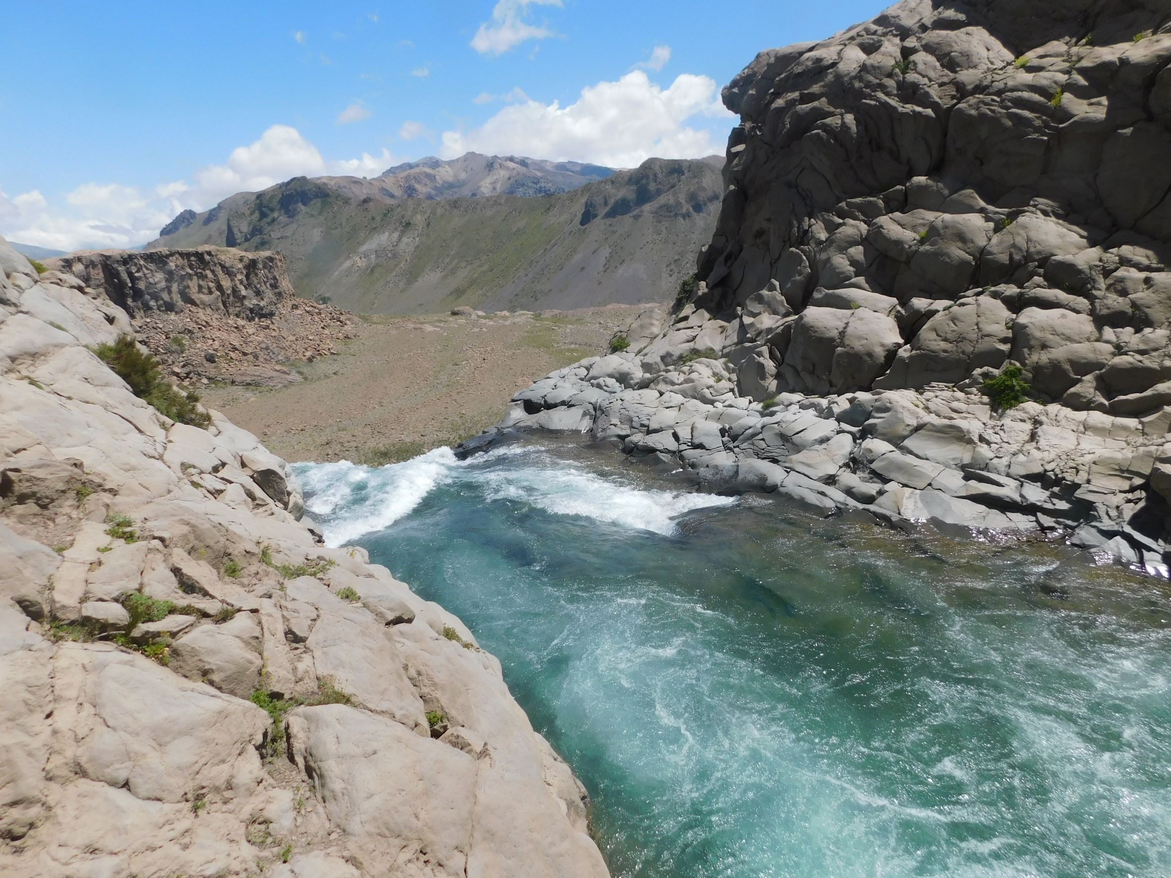 Paso Pehuenche - Mirador de la Cascada Invertida - Andeshandbook