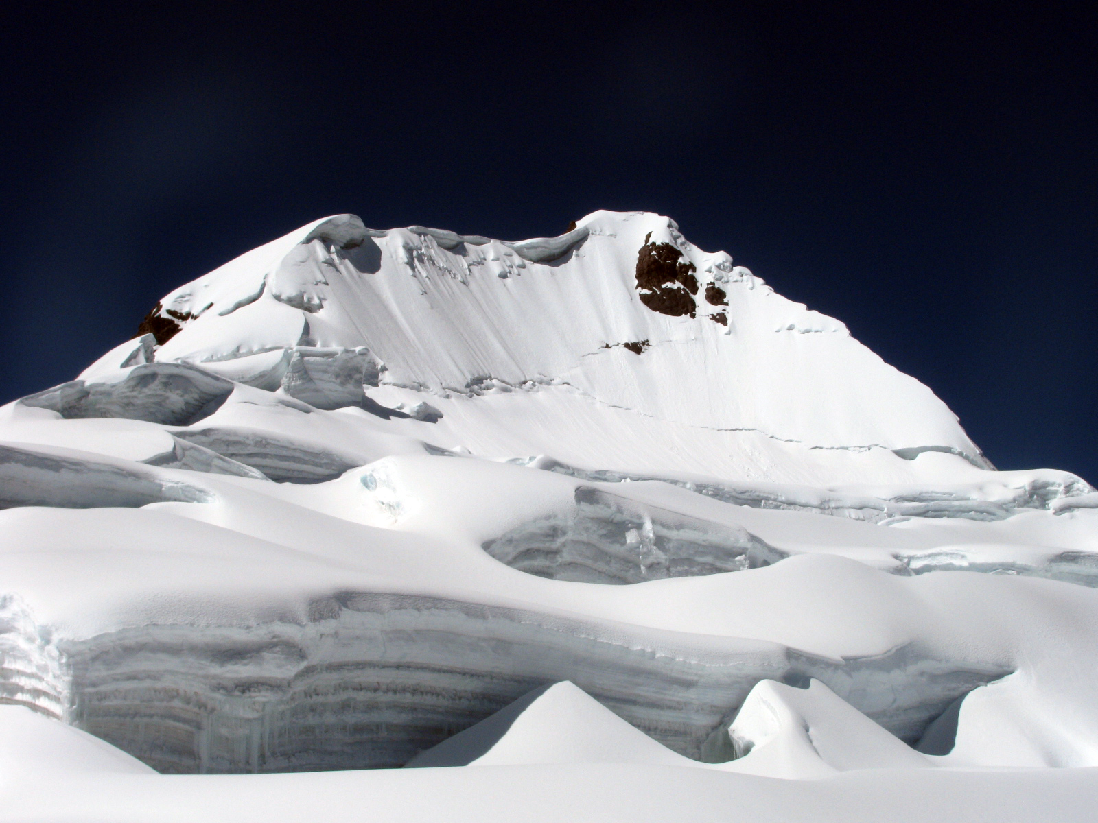 Nevado Ancocancha Central (Nevado Auxilio) - Andeshandbook
