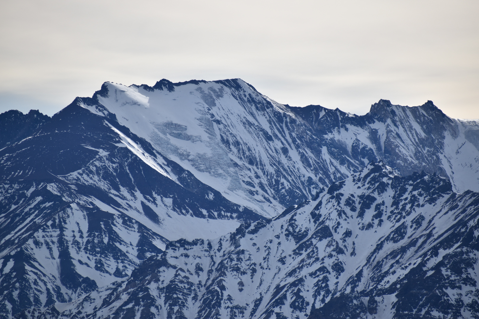 Cerro Cincuentenario - Andeshandbook