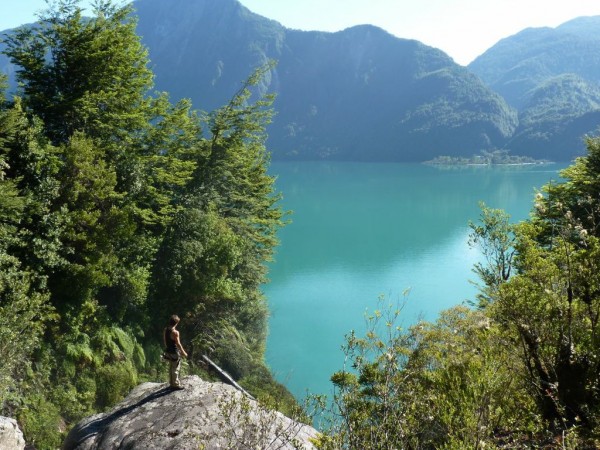 Lago Tagua-Tagua, valle río Puelo - Parque Tagua-Tagua - Andeshandbook