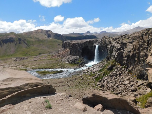 Paso Pehuenche - Mirador de la Cascada Invertida - Andeshandbook