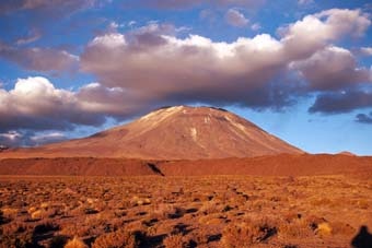 Volcán Láscar - Andeshandbook